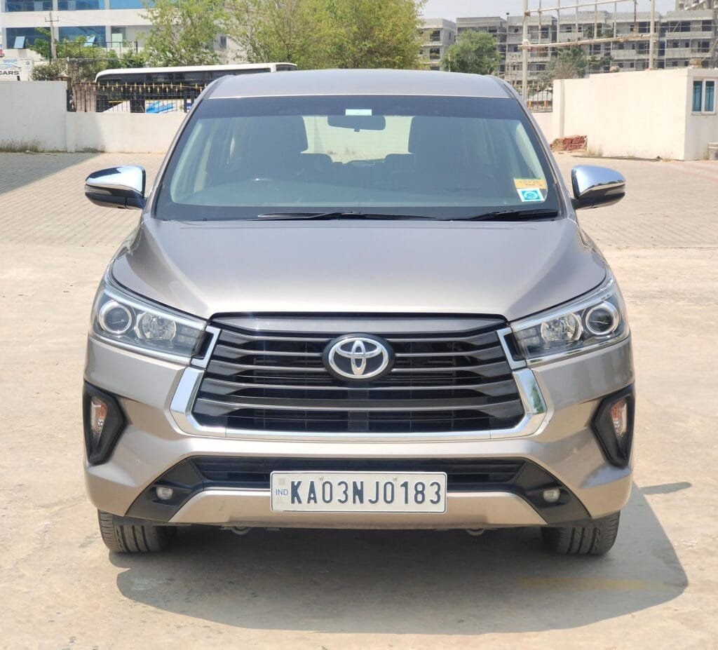 2021 Toyota Innova Crysta 2.4 Z Manual - CM Cars